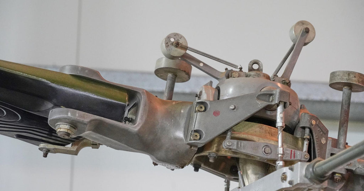 70 photos of First Civilian Helicopter Bell-47 – Fotoref