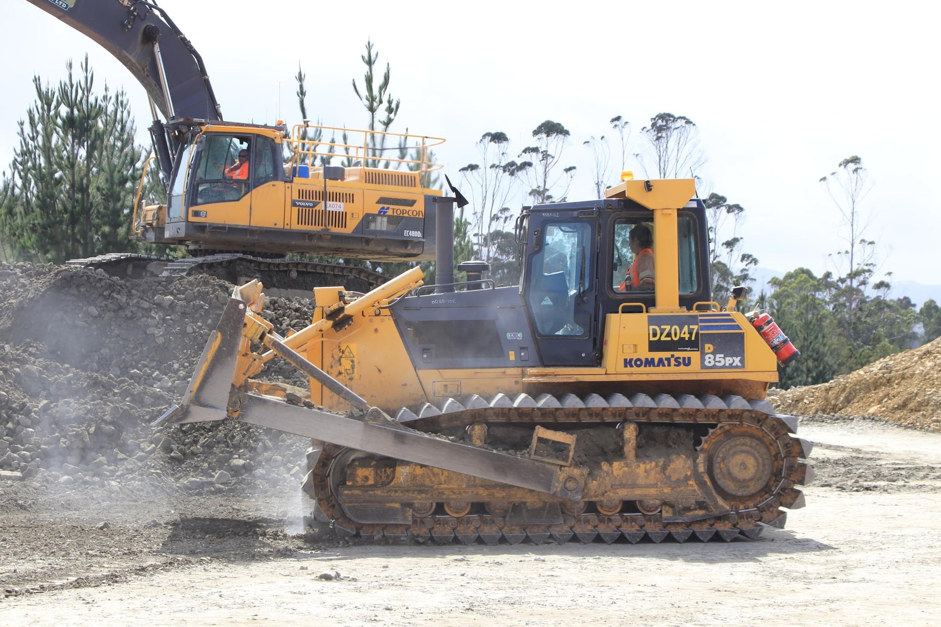 553 photos of Heavy Earth Moving Machinery – Fotoref