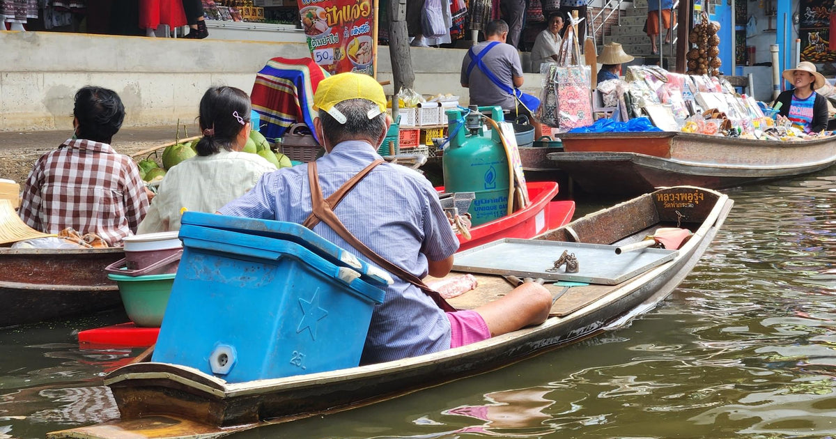 213 photos of Asian Floating Market – Fotoref
