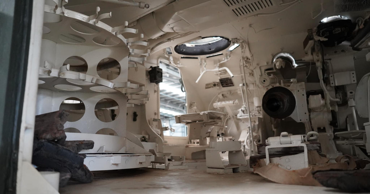 117 photos of US M52 105mm Self-Propelled Howitzer – Fotoref