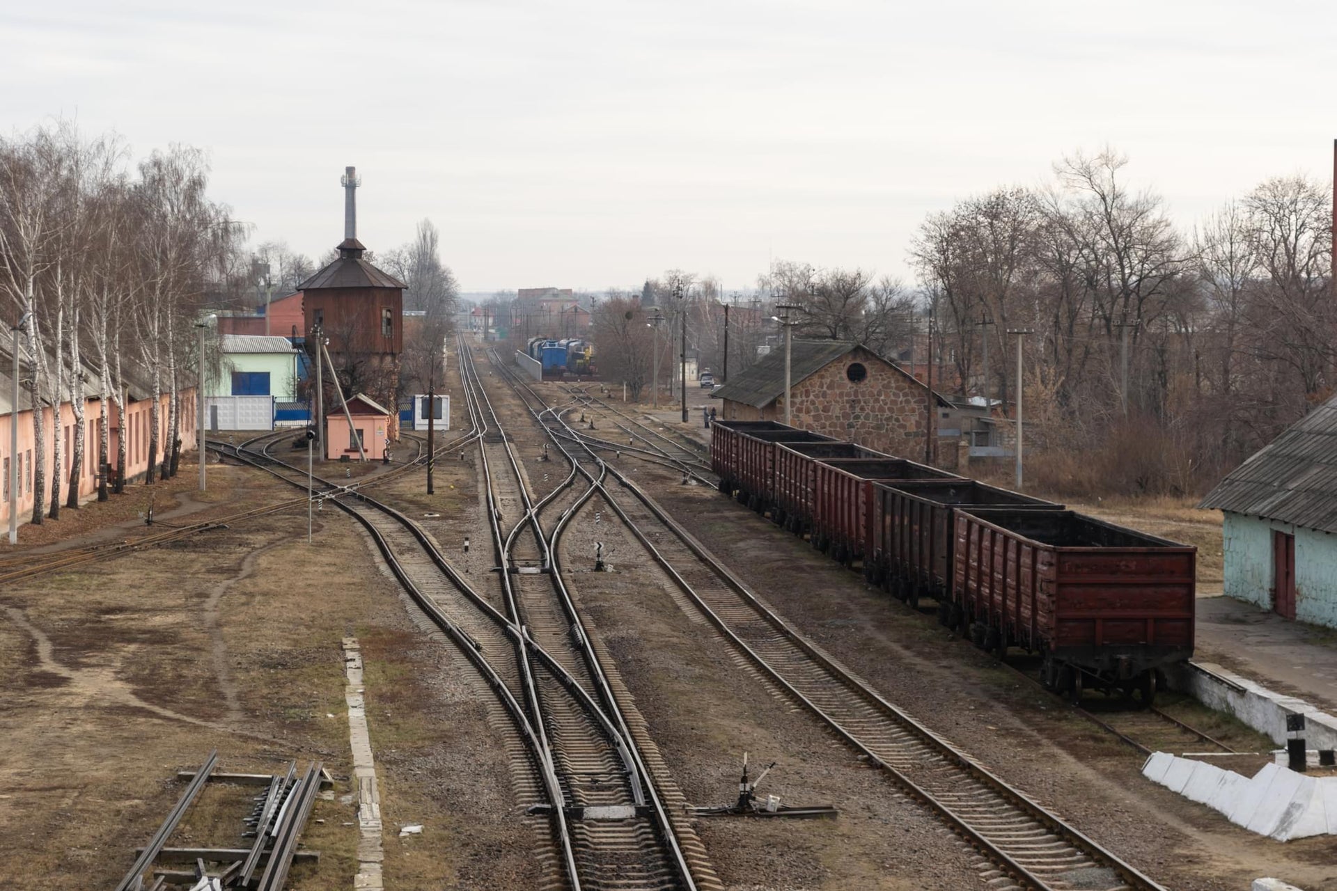 126 photos of Soviet Railroad Stations – Fotoref