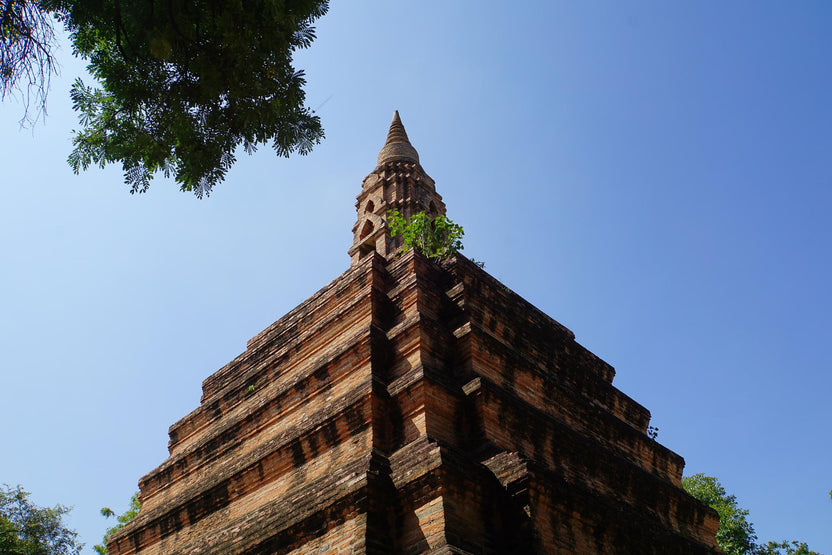 80 photos of Brick Pagoda With a Pool – Fotoref