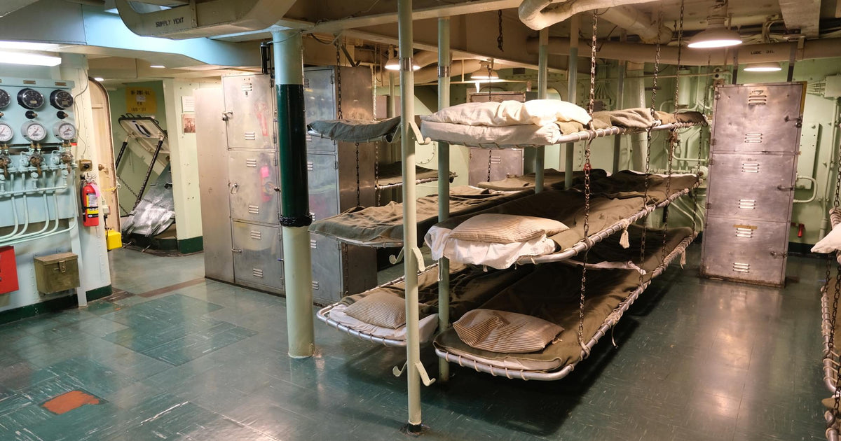 327 photos of USS Hornet Aircraft Carrier Interior – Fotoref