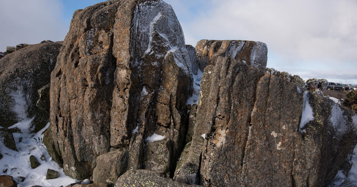 209 photos of Snowy Rocks – Fotoref