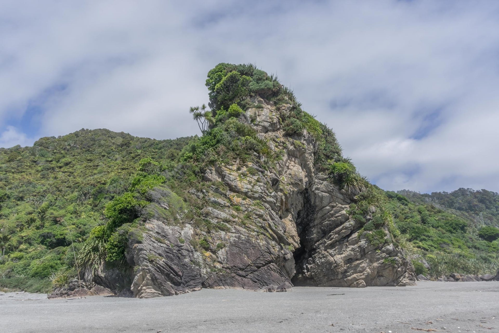 434 photos of Coastal Granite Cliffs – Fotoref