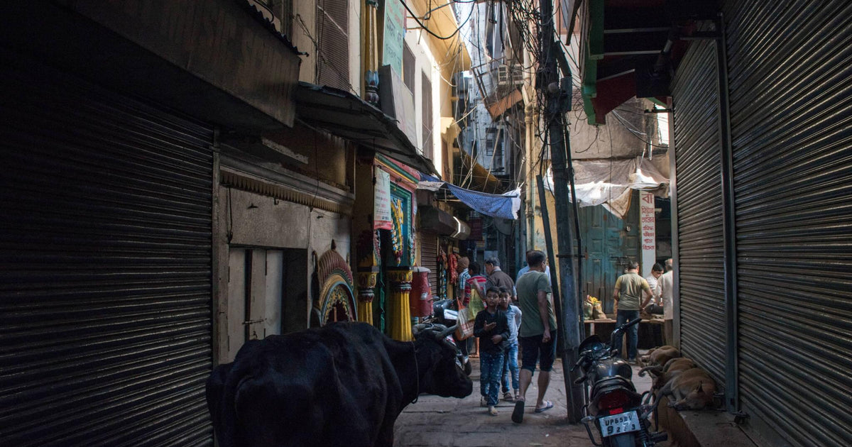 531 photos of Varanasi Busy Narrow Streets – Fotoref