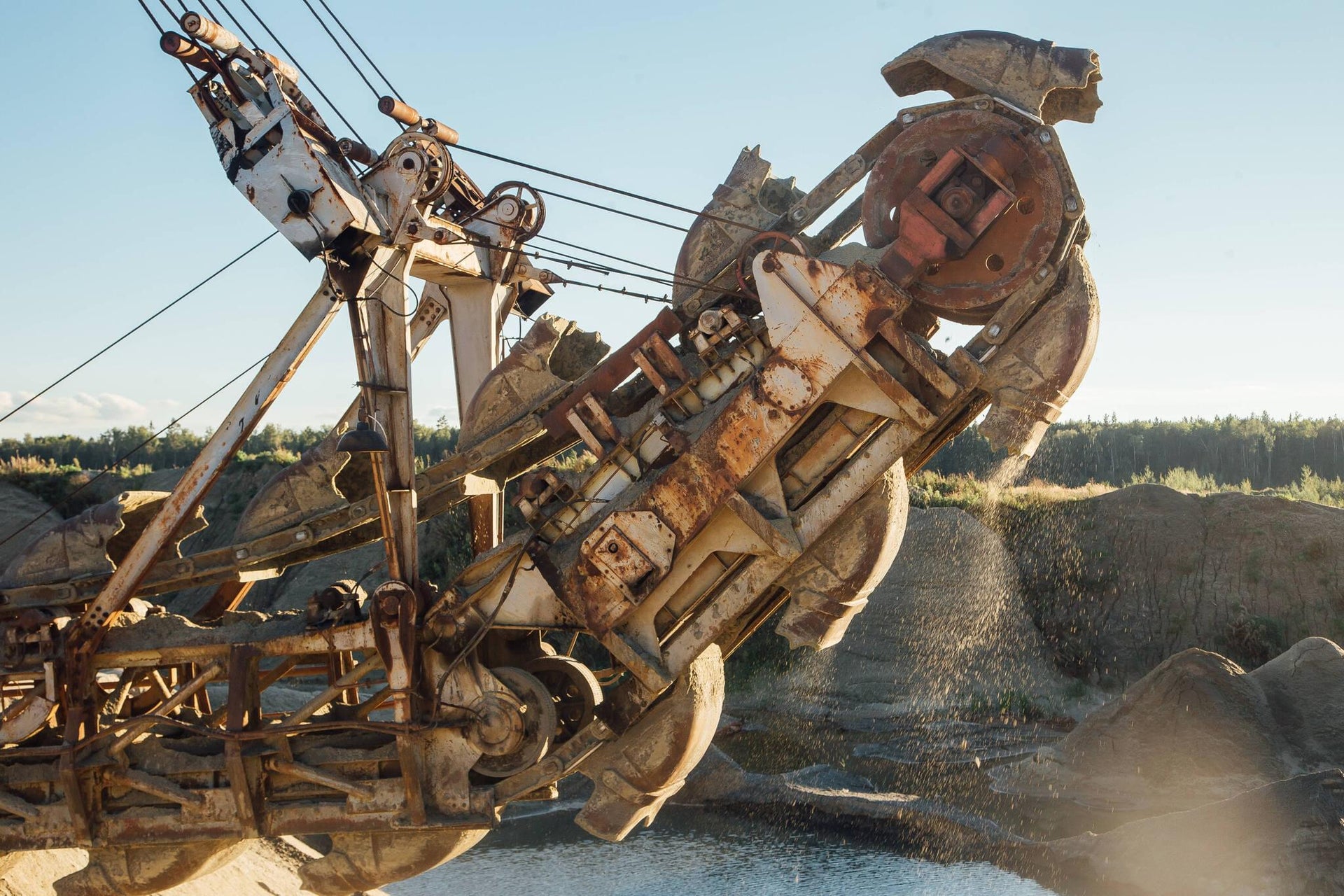 770 photos of Huge Ground Digging Crawler – Fotoref