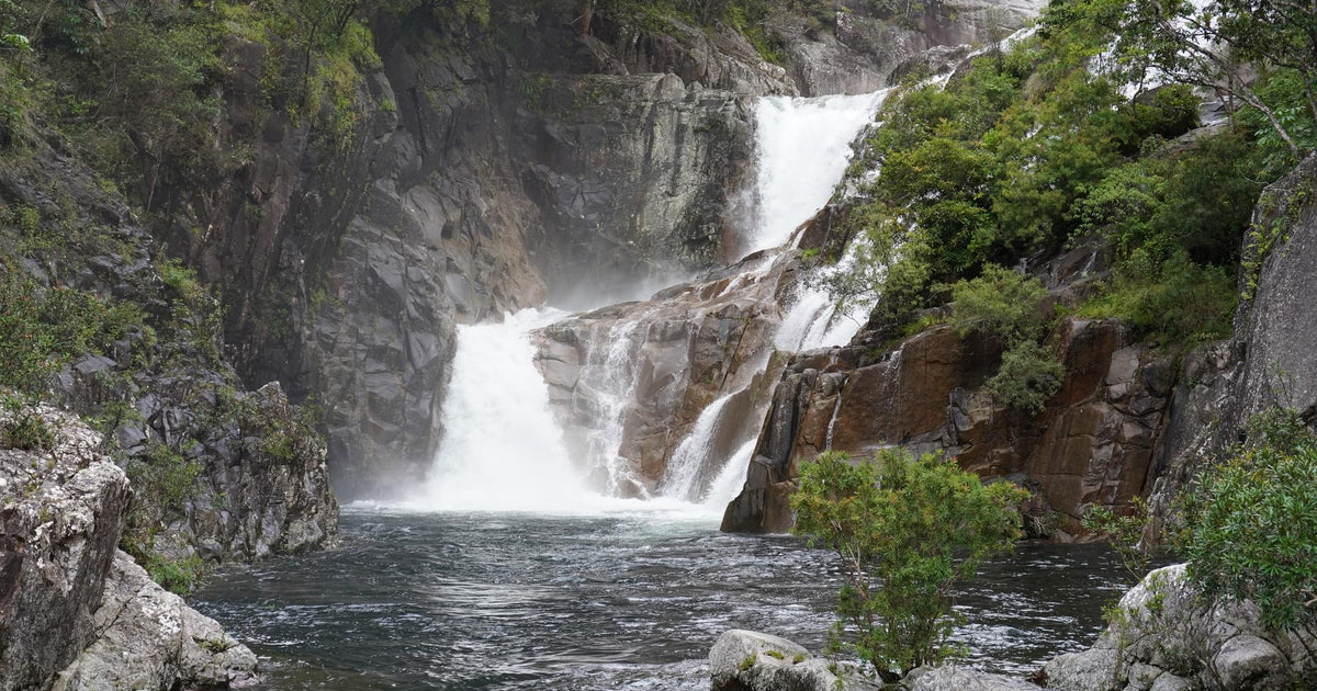 155 photos of Large Stepped Waterfall – Fotoref