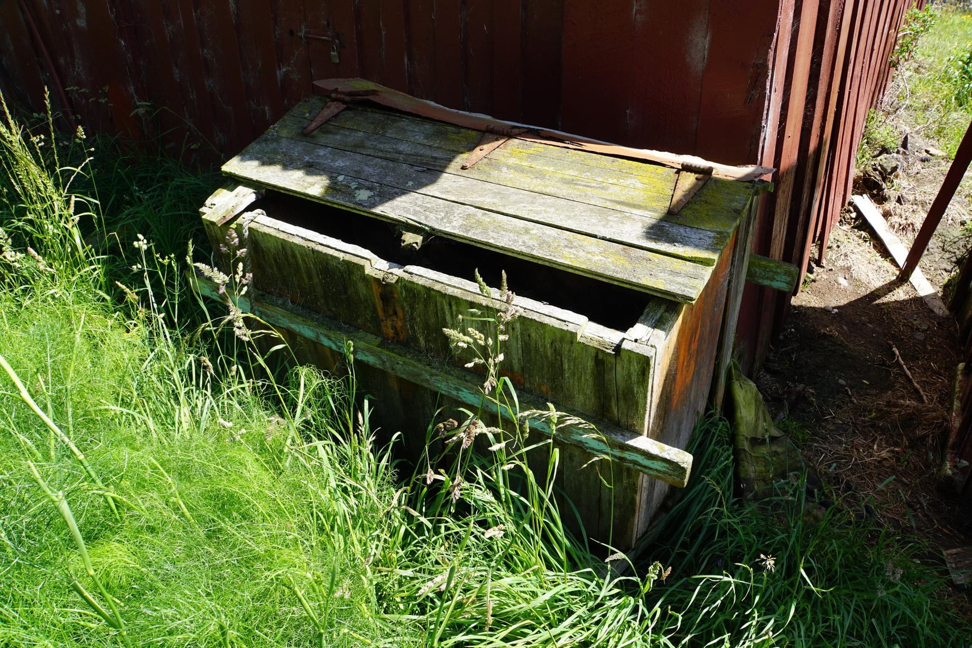 113 photos of Old Red Sheds – Fotoref