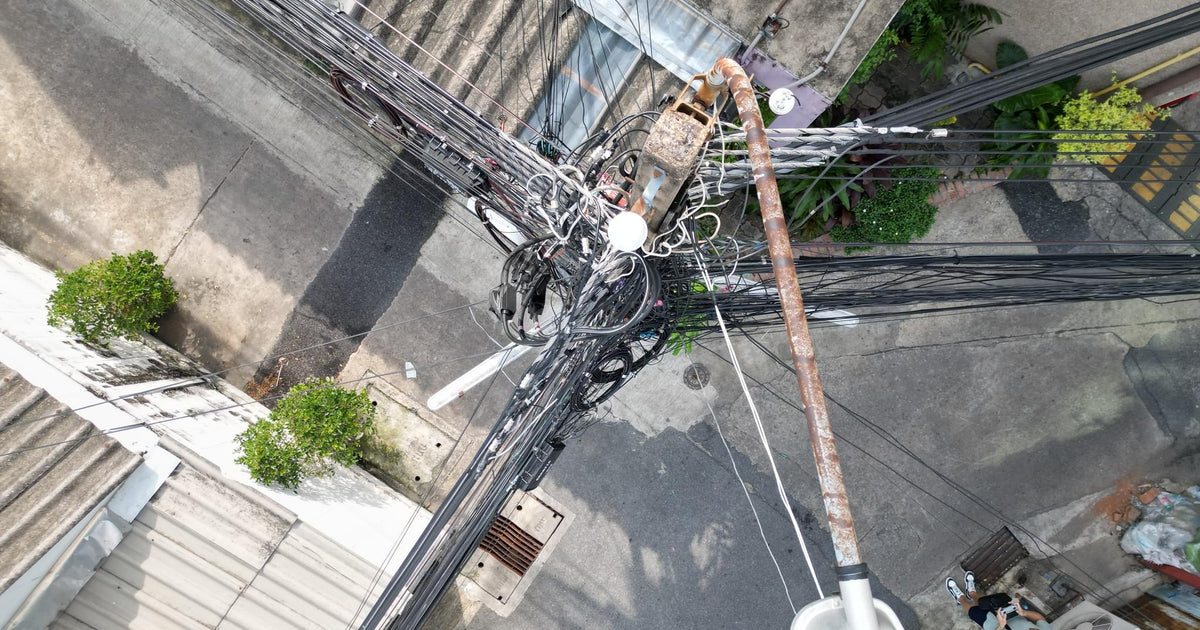 172 photos of Bangkok Messy Wires – Fotoref