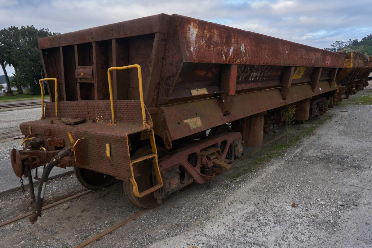 78 photos of Rusty Cargo Rail Cars – Fotoref